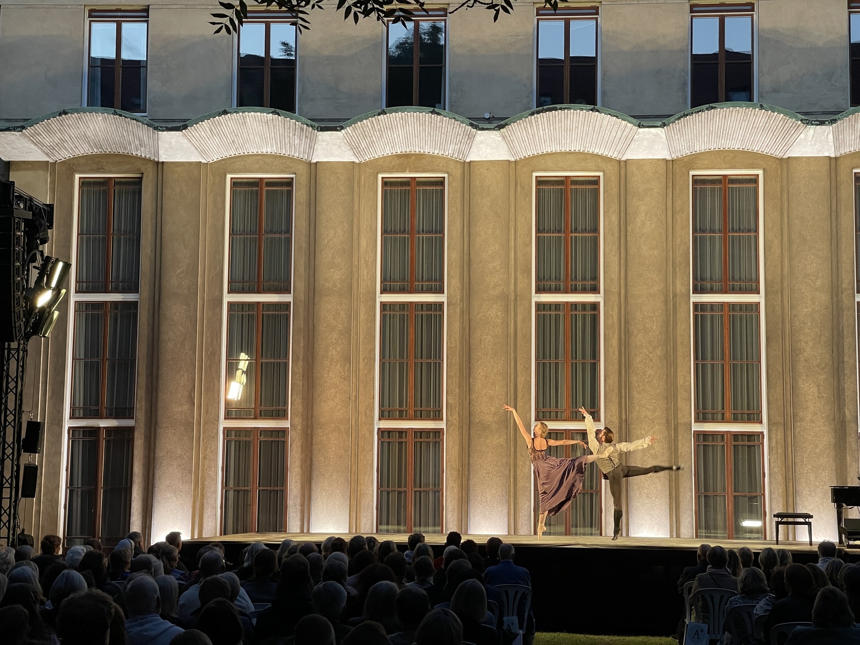 Se programmet for juli og august 2025 - Verdensballetten